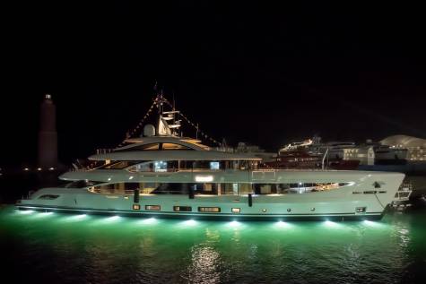 Dyna R for Charter | Benetti B.Now 50m Oasis Yacht | Y.CO